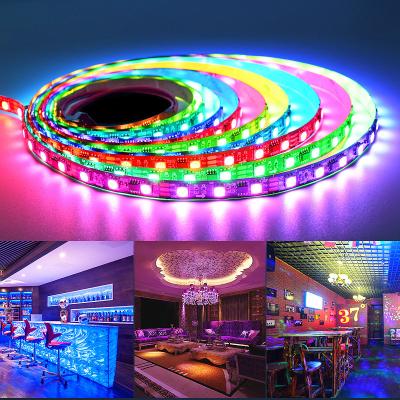 Cina cinghia al neon della lampada della lavagna di RGB 5050 delle lampade fluorescenti di 5V LED costruita in IC in vendita