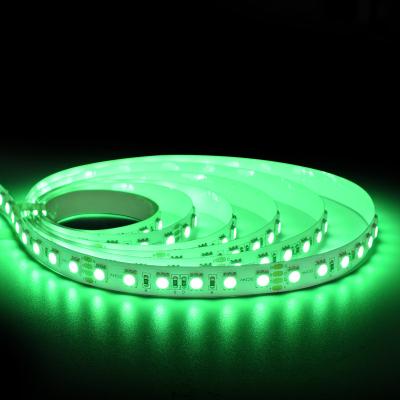 Cina Barra luminosa variopinta flessibile della luce di striscia di RGB SMD 5050 LED per l'armadietto di esposizione in vendita