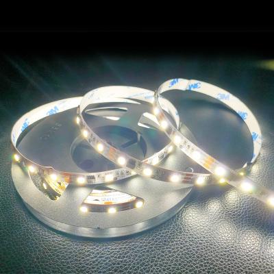 Cina Lampada monocromatica dell'acqua corrente della luce di striscia di bassa tensione 12V 24V SMD 5050 LED con la tenda foranea in vendita