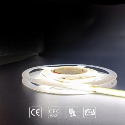 Cina La PANNOCCHIA leggera lineare flessibile ultra stretta Rgb impermeabile ha condotto le lampade fluorescenti in vendita