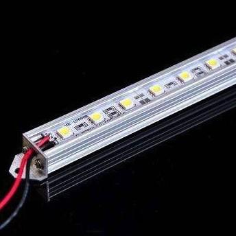China SMD 3528 van RGB LEIDENE van SMD Strook de Lichte Spaander van Epistar van 4 Mm Breedte met Aluminiumhuisvesting Te koop