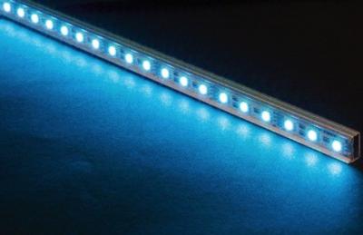 Cina Materiale di alluminio idrofilo del corpo della luce di striscia di SMD RGB LED larghezza del PWB da 10 millimetri in vendita