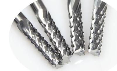 中国 PCBデパネリングルーター PCBAルーター マシン 卓越した切断速度と精度 ダブルテーブル 販売のため