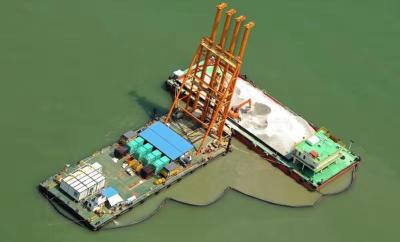 China Coluna de pedra a pouca distância do mar de 1800 RPM Bvem Vibroflotation para tratar a camada macia do solo à venda