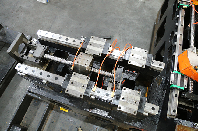 JSSCD-180NC/P CNC High Speed Circular Saw Machine side view