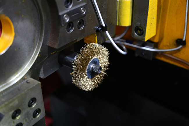 JSSCD-120NC/P CNC High Speed Circular Saw Machine cutting mechanism