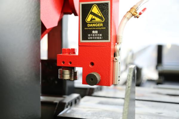 Quality Precision 0.1MM Horizontal Table Band Saw Machine Customized Steel Cutting for sale