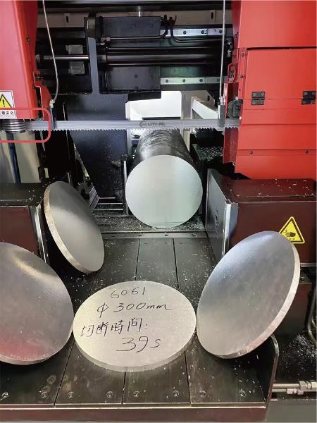 Quality B-45 Precision CNC Horizontal High Speed Band Saw Machine For Alloy Steel Solid for sale