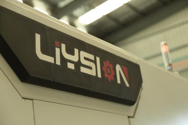 Quality LG-5040 Fully Automatic CNC Horizontal Metal Band Saw Machine For Precision for sale