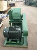 China Peanut Shell Hammer Mill Machine Coconut Husk Grinder With Feed Hopper for sale