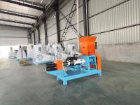 China Mini Animal Feed Floating Fish Feed Pellet Machine Extruded for sale