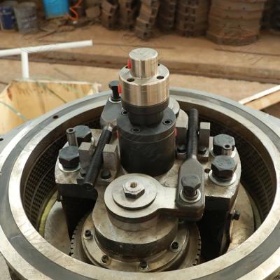 中国 安定性が高い220V 22kwの家禽の供給の綿の茎の餌機械製造所 販売のため