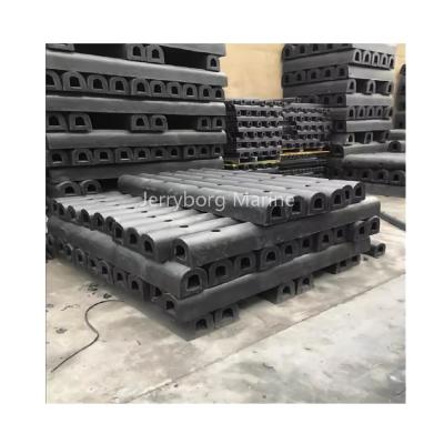 Cina Fender in gomma resistenti alle intemperie di tipo D per porti e terminali in vendita