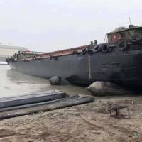 China Pull Ring Cylindrical Marine Rubber Ship Launching Airbag for sale
