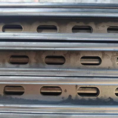 China Compact Hot Dipped Unistrut Galvanized Channel 7/8'' Corrosion Resistant for sale