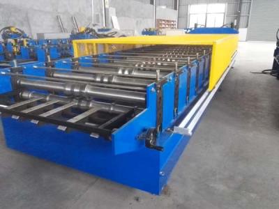 Cina 18-76-836 ha galvanizzato la macchina del pannello del tetto del metallo/rotolo ondulato d'acciaio dello strato che forma la macchina in vendita