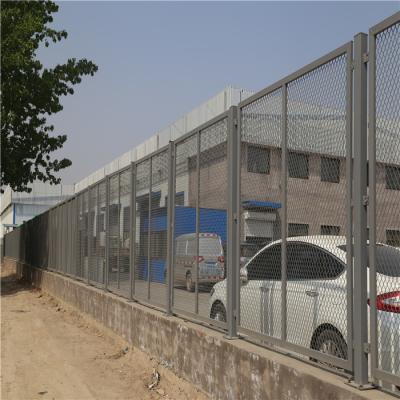 Cina Rivestimento ampliato di alluminio di Mesh Panels PVDF dello schermo del metallo del recinto 3003 in vendita