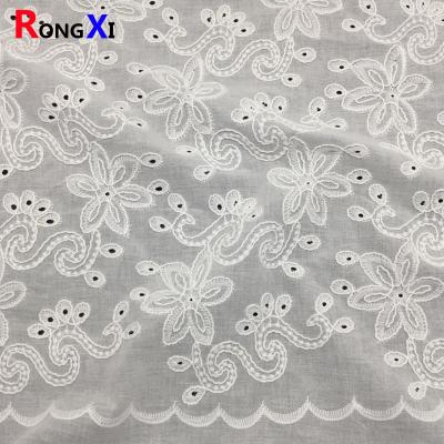 China RXF2210 Lightweight Cotton Lace Fabric Tear-Resistant Shrink-Resistant Fusible for sale