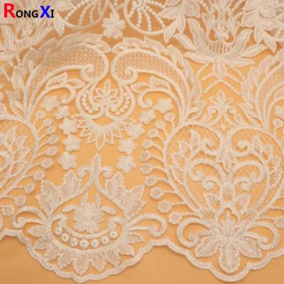 China RXF1681 Professional Embroidery Cotton Fabric Waterproof Anti-Static  Heat-Insulation for sale