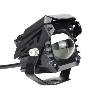 Cina 12-80V LED spot light per motociclisti luci di nebbia progetto modifica su misura in vendita