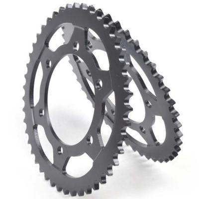 Cina Motore a catena 525-110L modello 16T 45T per Yamaha MT09 FZ09 FJ09 in vendita