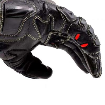 Cina Guanti da moto invernali in pelle unisex con protezione impermeabile e antincollisione in vendita