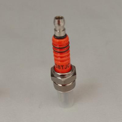 China Rood metaal D8TC Drie elektrode vonkstekers geschikt voor motorfietsen Te koop