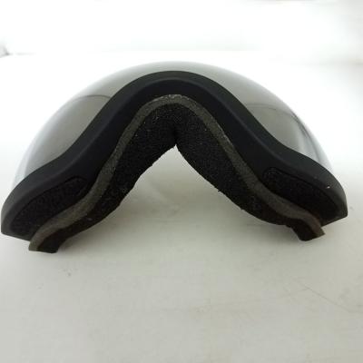 Cina Occhiali da sci neri unisex con telaio in TPU antinfoche personalizzato e telaio in nero OTG in vendita