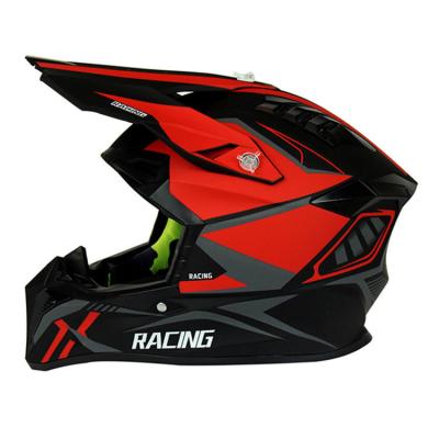 Cina Casco off-road su misura Documento di omologazione DOT Casco motocross ad alta densità EPS in vendita