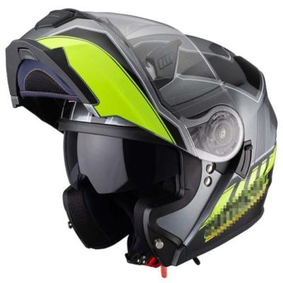 Cina Casco Flip Up per motociclette approvato dal DOT con doppia visiera e materiale PC antigraffi in vendita
