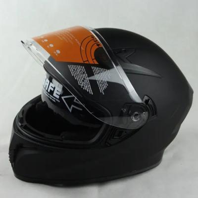 Cina Visore a doppia lente DOT personalizzato Casco di corsa nero/bianco/colore personalizzato in vendita