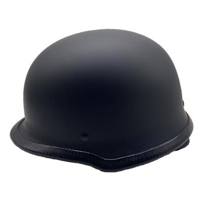Cina Nero Custom DOT Certificato Motociclo di stile tedesco Mezzo casco Tempo di consegna 30-35 giorni lavorativi in vendita