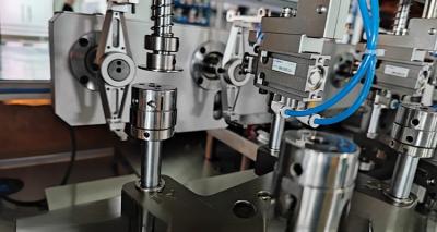 Cina PLC CNC controllata macchina di avvolgimento automatica per impianti di produzione in vendita
