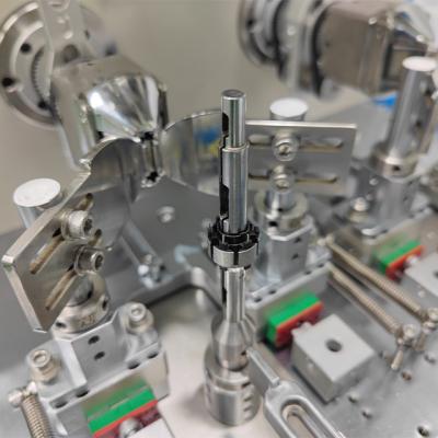 中国 12-84mm 適用可能なステータル 外径 2 ステーションの鉄コア巻き機 販売のため