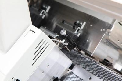 Cina Macchina per la maglieria di maglioni a doppio sistema computerizzata con carrello singolo in vendita