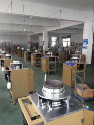 China Máquina de tricô digital de alarme totalmente automático para lenço de chapéu de tricô em estilo warp à venda