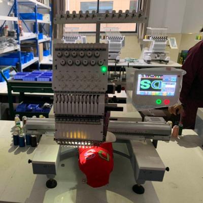 Cina Macchina di ricamo per computer multifunzione a alimentazione universale 110V-220V in vendita