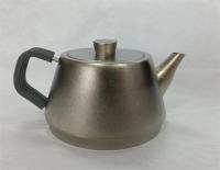 China Titanium Camping Kettle 500-1500ml Lightweight Durable Outdoor Cooking Pot for sale