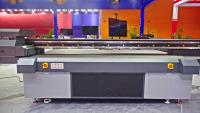 China 10cm Medium Height UV Large Format Printer With PhotoPrint Software for sale