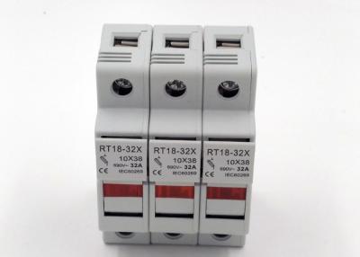 Cina 1 supporto del fusibile della ferrovia di baccano di 2 o 3 Pali per la protezione delle corde fotovoltaiche in vendita