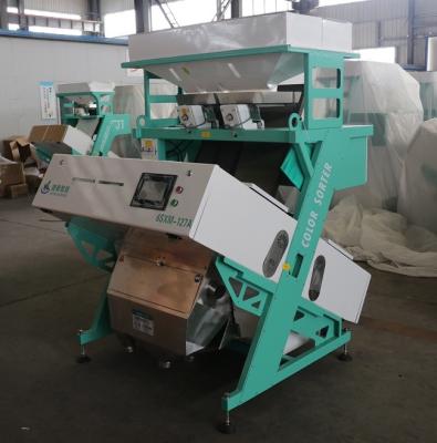 Cina Vibrato CCD Rice Color Sorting Machine Intelligent Technoloy Certificato ISO9001 in vendita
