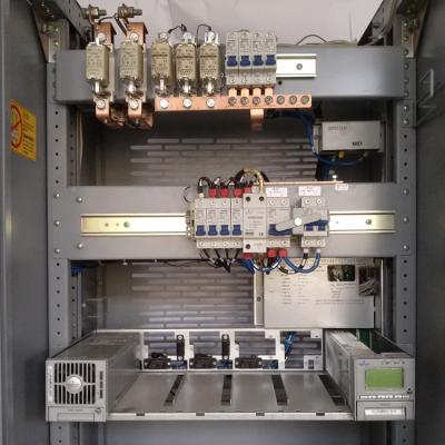 China Hoogfrequente 48V 120A gelijkstroomstroomkasten Te koop