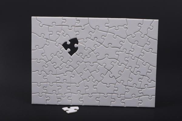 Quality Interlocking Puzzle Playing Cards Black Spade Card OEM for sale