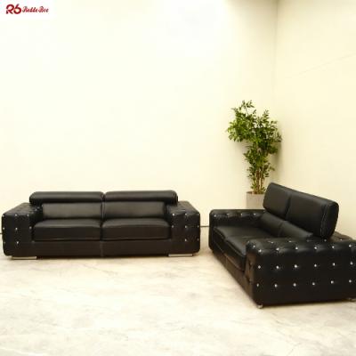 China Residential Tufting Black Leather Sectional Sofa Marquette Scandinavian Couch for sale
