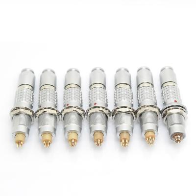 Cina Incavi in opposizione 2 - della spina della Auto-serratura di serie dell'UOVO 0B di FGG connettore di perno 9 compatibile in vendita