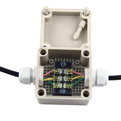 Cina La scatola di giunzione elettrica del progetto di recinzione di Pastic 86*84*60mm con i connettori della ghiandola impermeabilizza in vendita