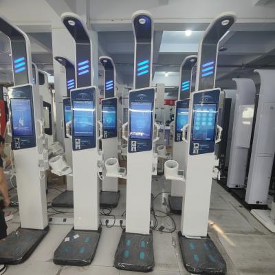 Cina Macchina intelligente per il controllo della salute 19 pollici Android BMI Kiosk con funzioni opzionali in vendita