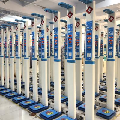 Cina Macchina di vendita automatica con display a LED, con moneta, per la misurazione del peso corporeo in vendita