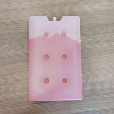 Cina Medicina Gel termico refrigerante Ricaricabili sacchetti di ghiaccio di plastica dura per il freddo di lunga durata in vendita