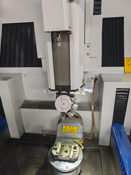 Quality SJD706 High Precision Six-Axis CNC EDM Small Hole Drilling Machine for Turbine for sale